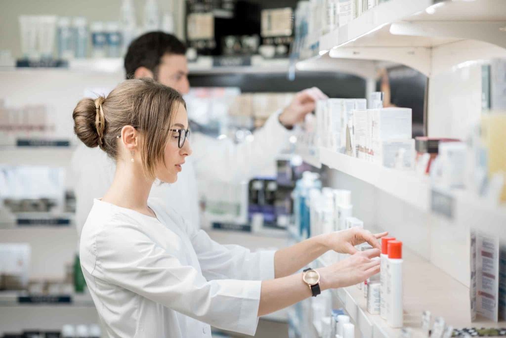 What Is A Pharmacist & What Do They Do?