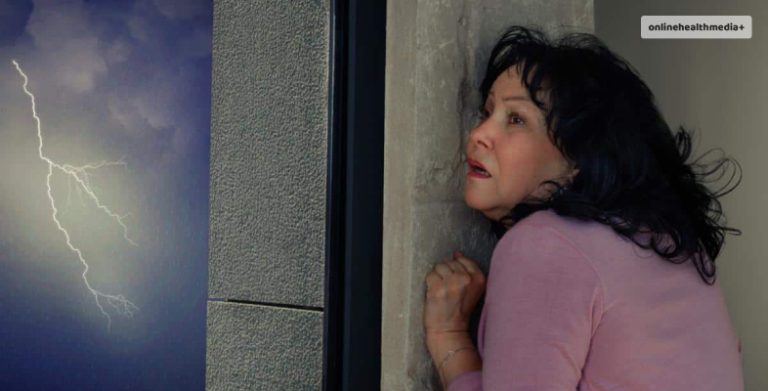 Astraphobia 101: Know everything about the fear of lightning